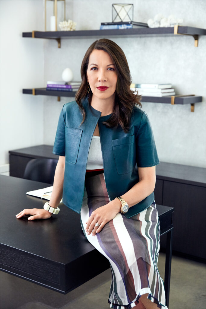 Sandra Main - Cosmetic Executive Women