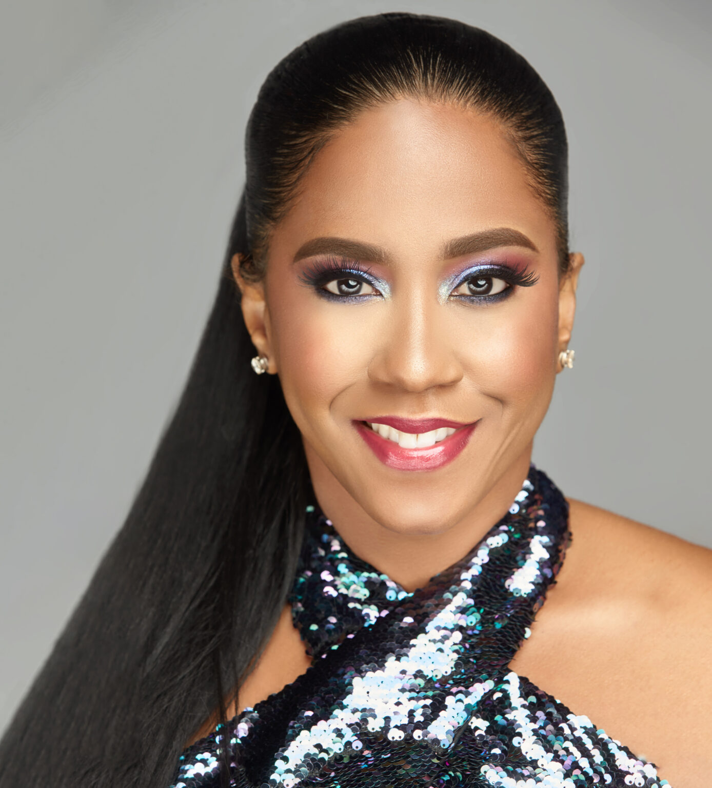 Mahisha Dellinger - Cosmetic Executive Women