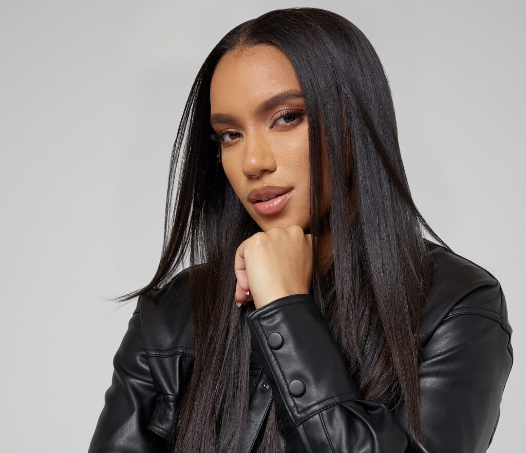 Rachel James - Cosmetic Executive Women