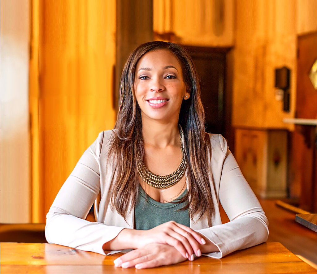 Simone Jordan - Cosmetic Executive Women